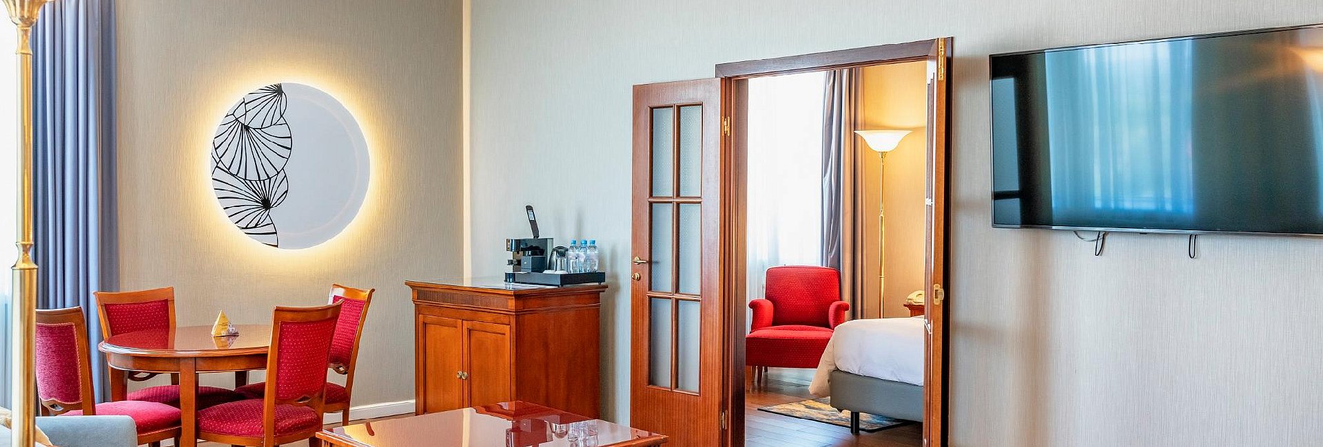 ActivHotels официальный сайт - Группа отелей Москвы, Санкт-Петербурга и ...